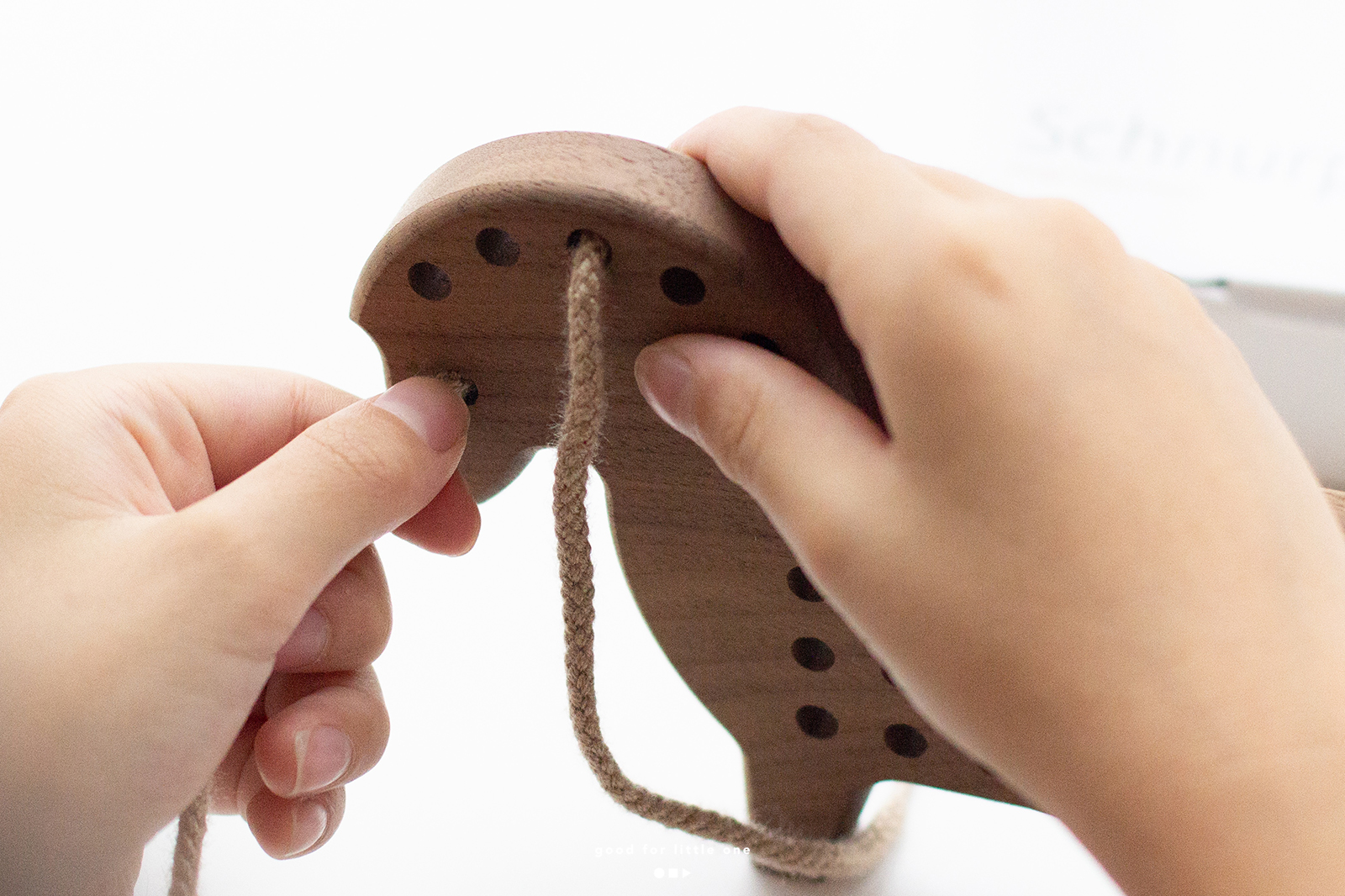 naef Schnurpfel Pony 木馬穿線遊戲 – Kids+ Icon 大人小孩。玩具箱