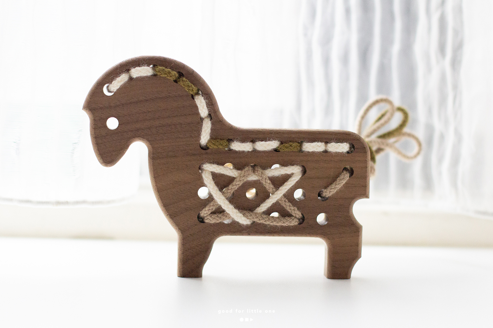 naef Schnurpfel Pony 木馬穿線遊戲 – Kids+ Icon 大人小孩。玩具箱